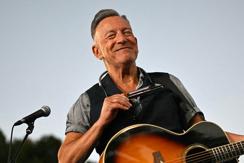 Bruce Springsteen digs into the vault to rewrite "lost" 1990s era in ...