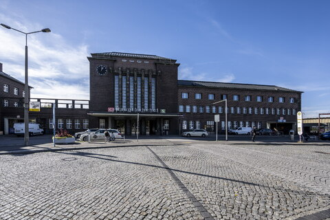 Bundespolizei zieht in sanierten Bahnhof in Zwickau