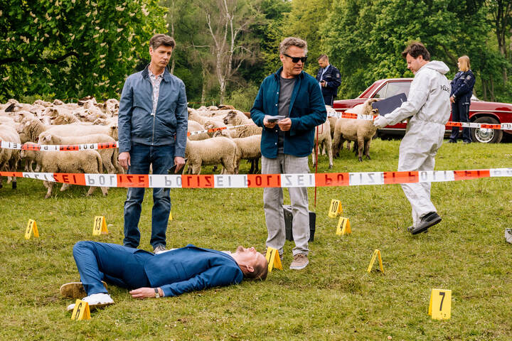 Düsseldorfer Escort-Chef in Köln erschossen: Leiche liegt auf Schafweide