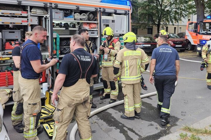 Berliner Feuerwehr teilt Einsatzbericht: Das war am Sonntag los in der ...