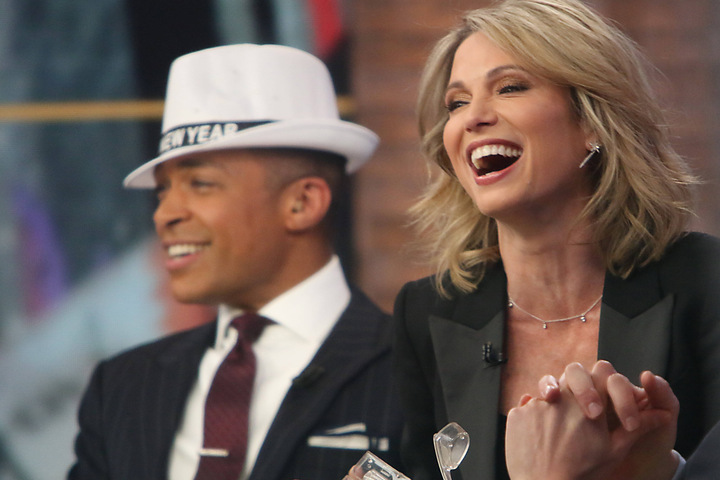 Amy Robach And T J Holmes Pulled From Gma After Cheating Scandal