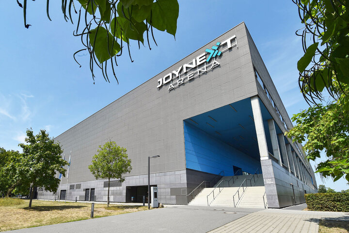 Dresden: Joynext-Arena öffnet wieder zum Eislaufen und zur Eis-Disco