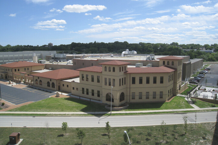 Tragödie zu Schichtbeginn: Pizzabäcker wird von Roboter zerquetscht