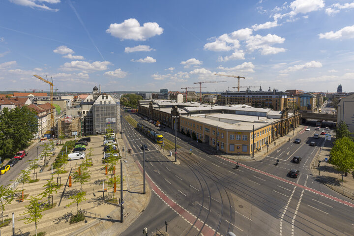 Umleitungen für Autofahrer und Bahnverkehr in Dresden: Bauzeit am ...