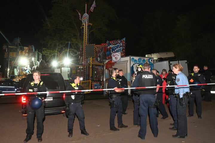 Berlin: Clan-Mord auf Neuköllner Rummel - 22-Jähriger wandert 8 Jahre ...