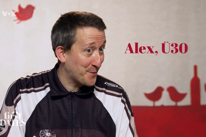 First Dates: Als sie ihr Blind Date sieht, möchte sie sofort abbrechen