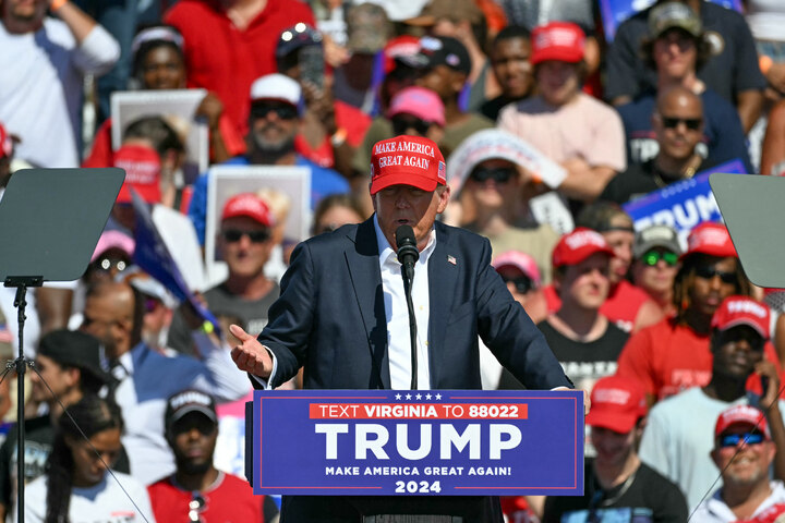 Trump shares posts calling for Liz Cheney military tribunal over ...