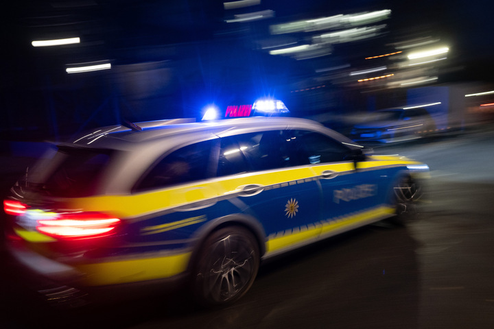 Wilde Verfolgung quer durch Leipzig endet abrupt: Platter Reifen stoppt ...