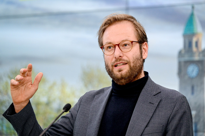 hvv: Digitales ProfiTicket kommt - noch vor dem Deutschlandticket?