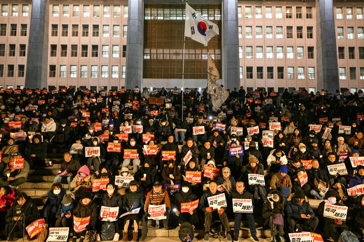 South Koreans stage day of rage after martial law debacle: "The ...