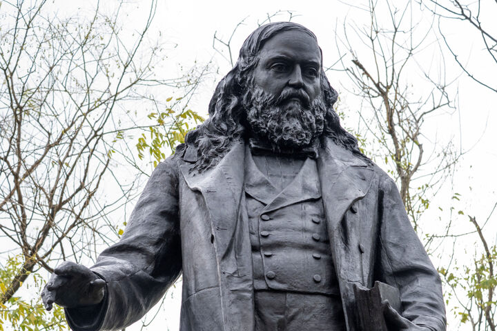 Confederate general statue returns after being toppled in 2020 protests