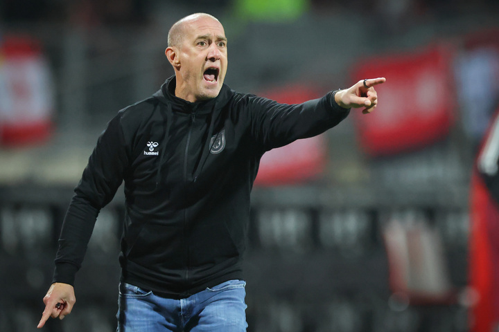 Zweitliga-Schlusslicht SSV Jahn Regensburg befördert Interimstrainer ...