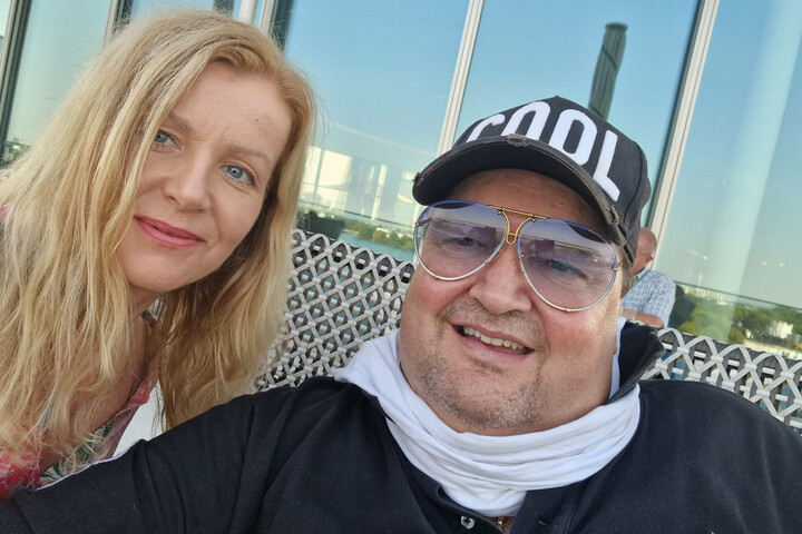 Frisch verliebter Andreas Ellermann zeigt sich erstmals knutschend mit ...