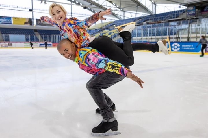 Eiskunstlaufstar Aljona Savchenko kündigt in Chemnitz - "Systematisch gemobbt"