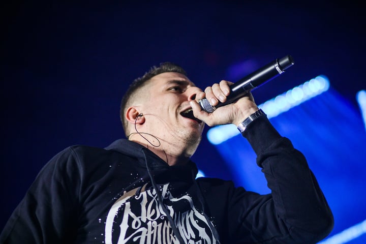 Eine absolute Seltenheit! 187 Strassenbande Rapper Gzuz zeigt sich ...