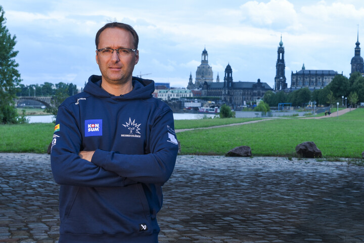 Dresdner Eislöwen "auf dem richtigen Weg": Matthias Roos stärkt Trainer ...