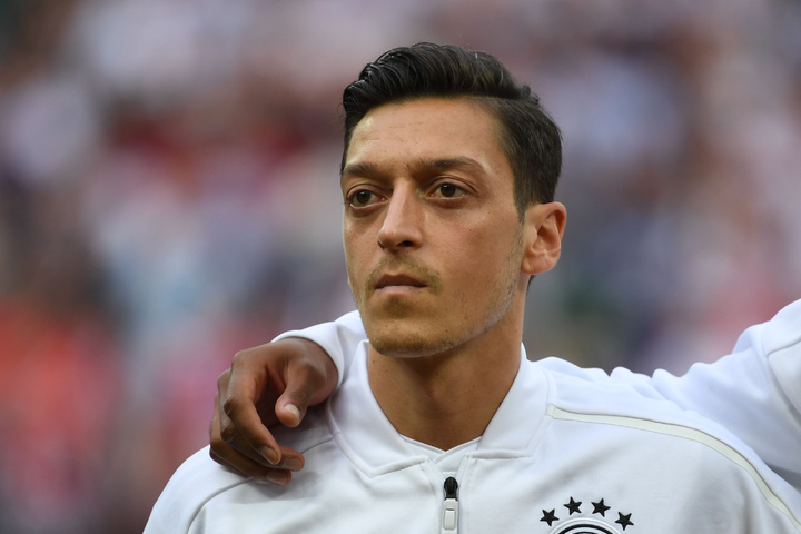 Gündogan und Özil: Ein Vergleich nach dem Erdogan-Eklat