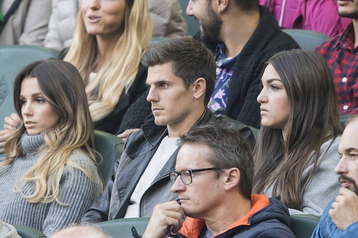 Gladbach-Profi Jonas Hofmann und Sky-Moderatorin Laura Winter haben ...