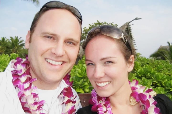 Elfjähriges Mädchen überlebt Familienmassaker in den USA durch Totstellen