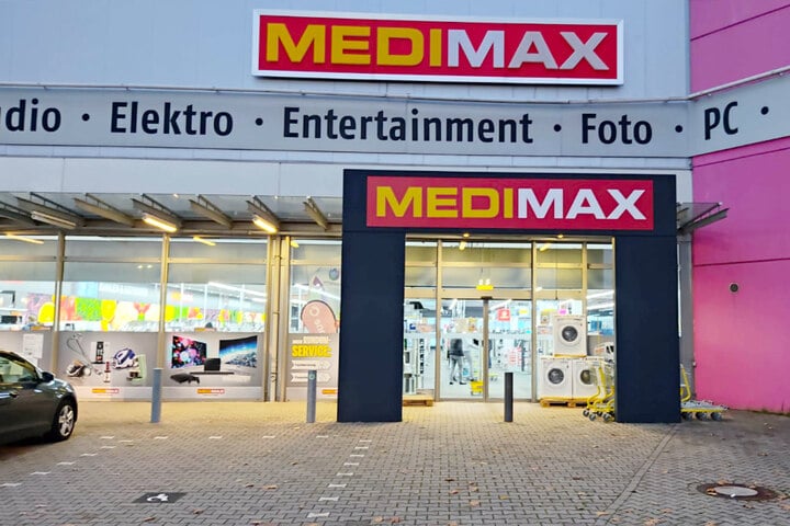 MEDIMAX senkt bis Samstag (3.7.) massiv die Preise auf Fernseher