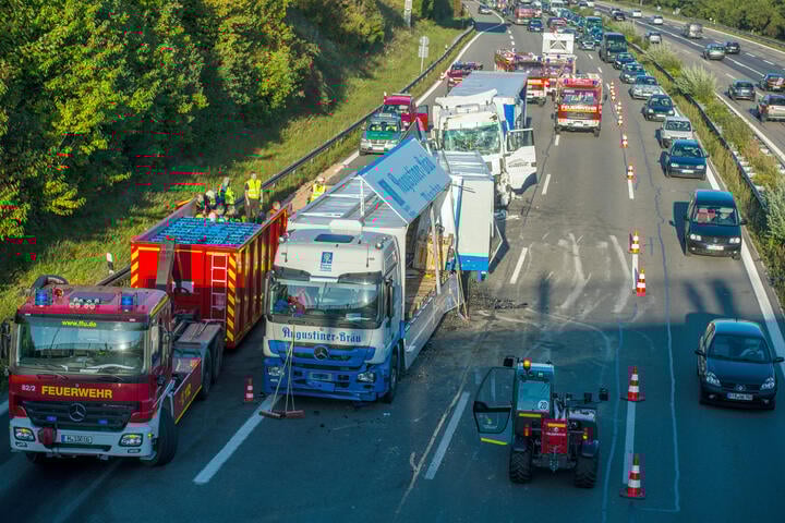 Unfall A99 heute & gestern: Aktuelle Unfallmeldungen von der A99