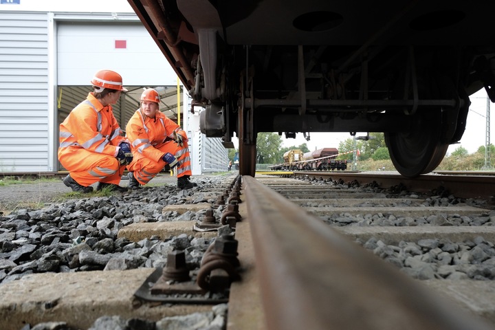 Zug der Zukunft: Bringt diese Technik viel mehr Platz und weniger Lärm?
