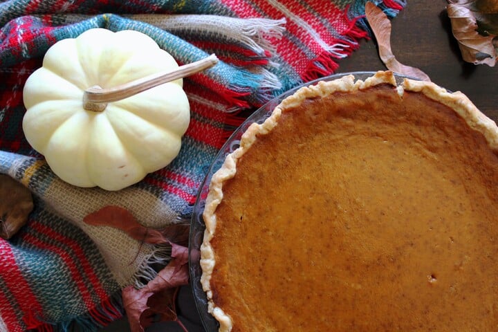 How to make pumpkin pie: An easy recipe for Thanksgiving dessert | TAG24