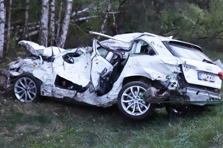 Audi-Fahrer stirbt auf A6: Was sich dann mit den Gaffern abspielt, ist ...