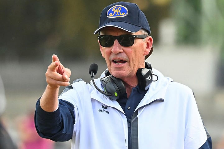 Dresden Monarchs feiern hohen Sieg, aber Coach Seamon sieht noch Arbeit!