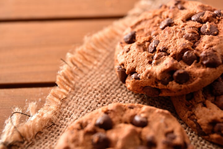 Rückruf bei Aldi, Rewe, Penny und Kaufland: In diesen Keksen stecken Metallteile