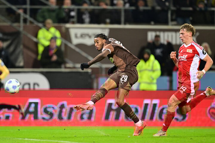 St. Pauli fertigt Union Berlin ab und zieht vorbei - Matchwinner Morgan ...