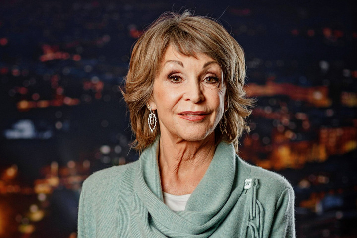 In aller Freundschaft: Schlaganfall! DDR-Star Uta Schorn sagt alle Termine ab