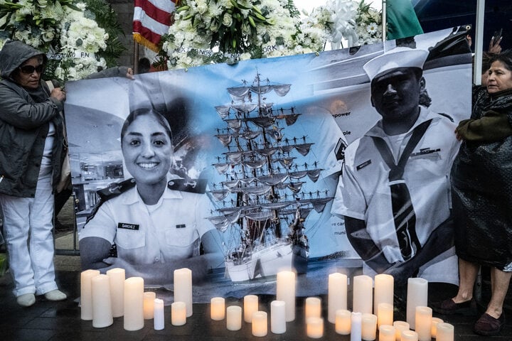 Investigation reveals massive damage to Mexican Navy ship that hit NYC ...