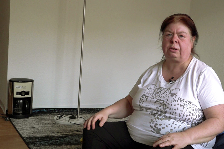 Hartz und herzlich Rostock (RTLZWEI) - Ex-Obdachlose Pamela braucht ein ...