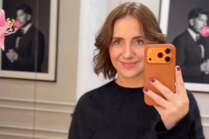 Anna Heiser ist für neue Frisur 300 Kilometer gefahren: Begründung ...