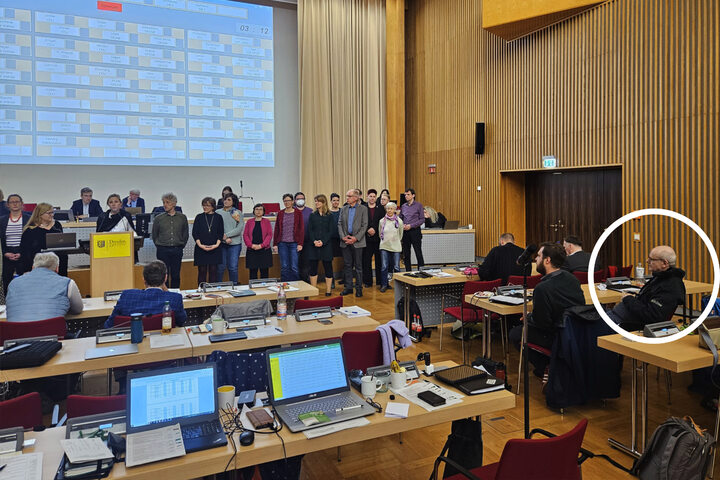 Johannes Lichdi beleidigt Anne Holowenko im Stadtrat: "F*** Dich"