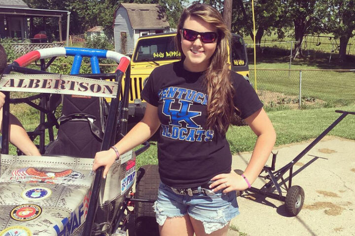 Auf dem Heimweg: US-Rennfahrerin Ashlea Albertson (†24) stirbt bei ...