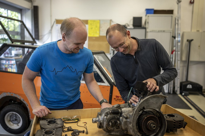 Chemnitz: Studenten fahren auf AWS Shopper ab - Mini-Flitzer "Horst ...
