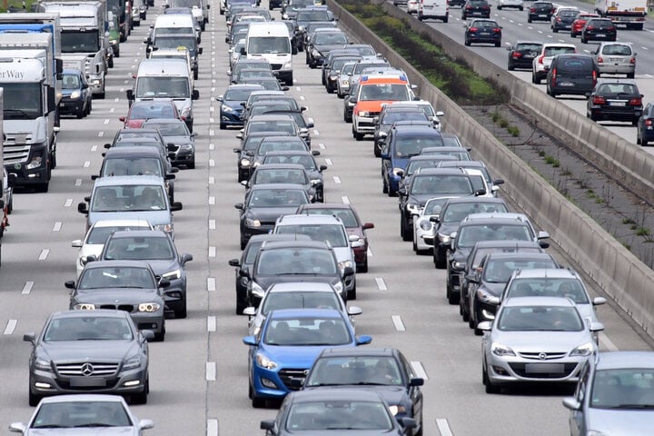 Unfall A5 heute & gestern: Aktuelle Unfallmeldungen von der A5