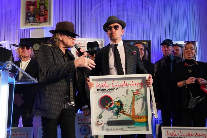 Komet: Udo Lindenberg und Apache gelingt neuer Chart-Rekord