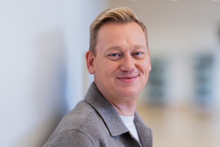 Es kostet ein Vermögen: "Knossi" teilt legendäres Schmuckstück mit ganz ...