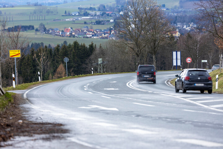 Bundesstraße im Erzgebirge zwei Monate dicht: Kilometerlange Umleitung