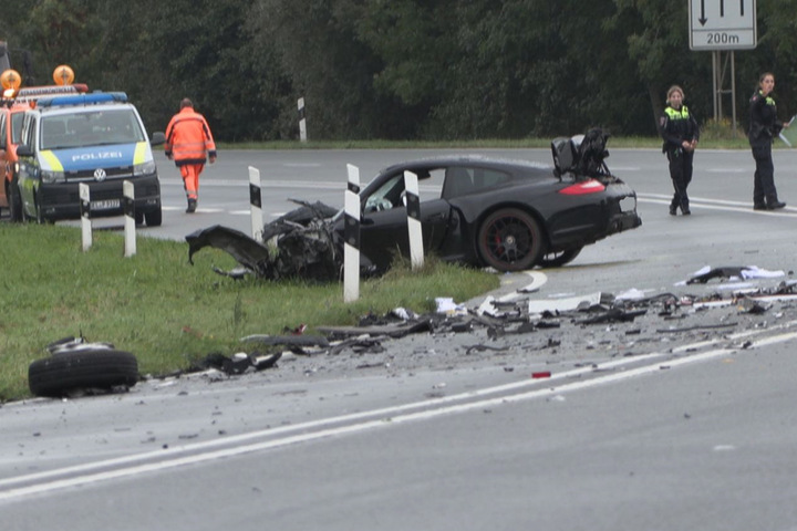 Elegantes Unfall Nordenham Heute Fotos