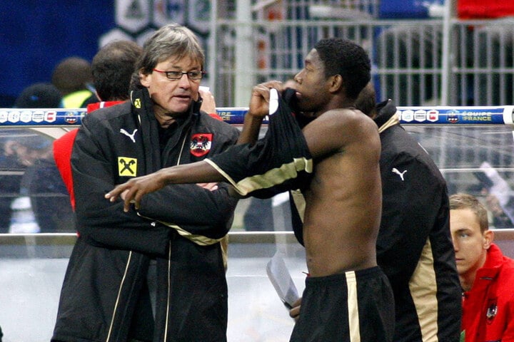 Fußball: Ex-Nationaltrainer Österreichs und Förderer von David Alaba ...