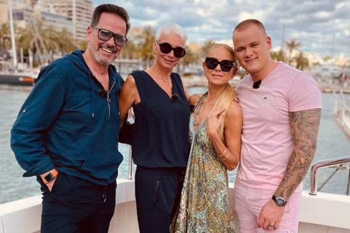 So süß gratuliert Jenny Elvers ihrem Sohn Paul zum Geburtstag!