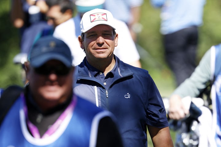 Ron DeSantis signs law banning DEI policies in local government: "Stop ...