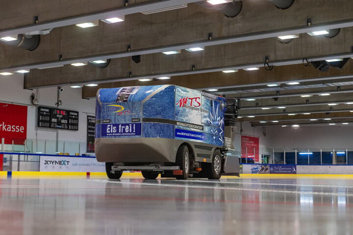 Dresden: In den Sommerferien eislaufen? JOYNEXT Arena macht's möglich!