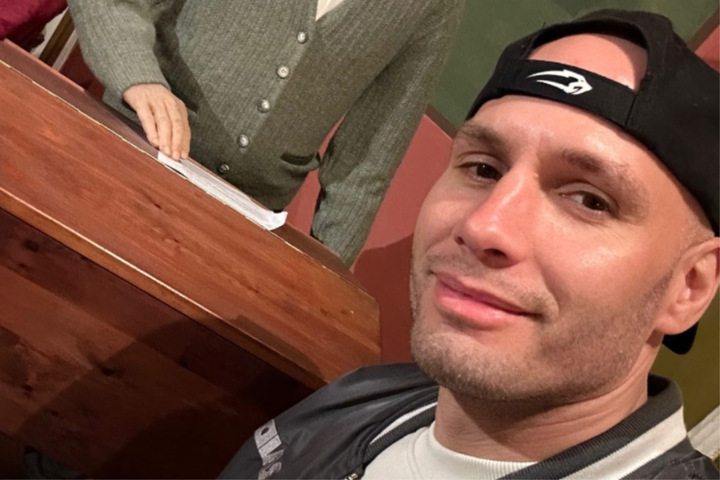 "Flying Uwe" packt über drogensüchtige Eltern und harte Kindheit aus