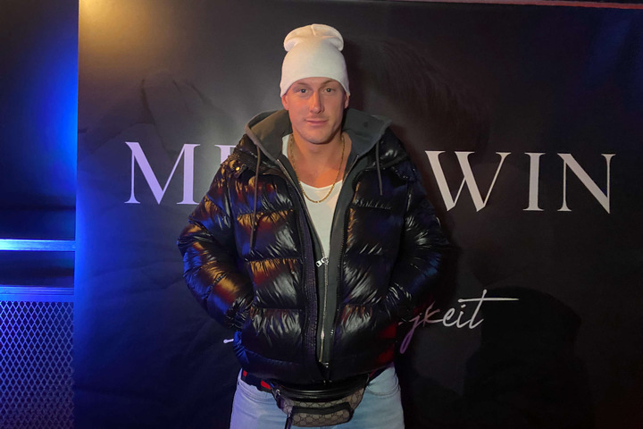 Menowin Fröhlich ist zurück: In Köln feiert der Ex-DSDS-Star sein ...