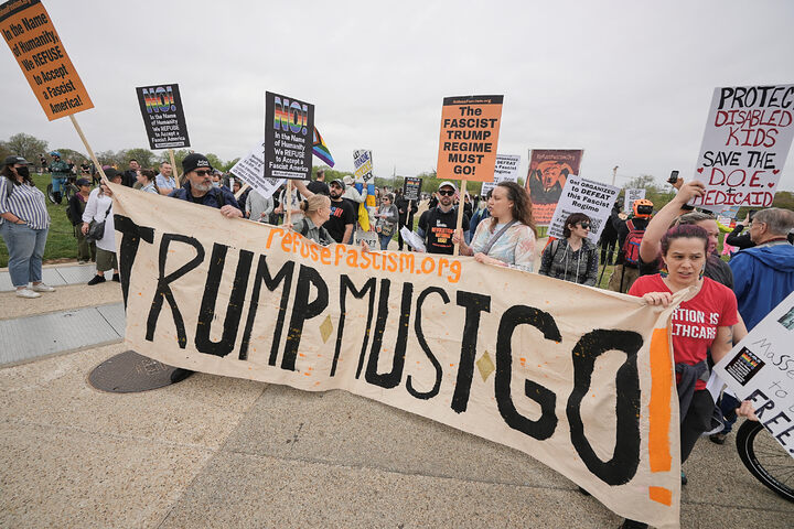 Nationwide anti-Trump rallies draw thousands in show of strength ...